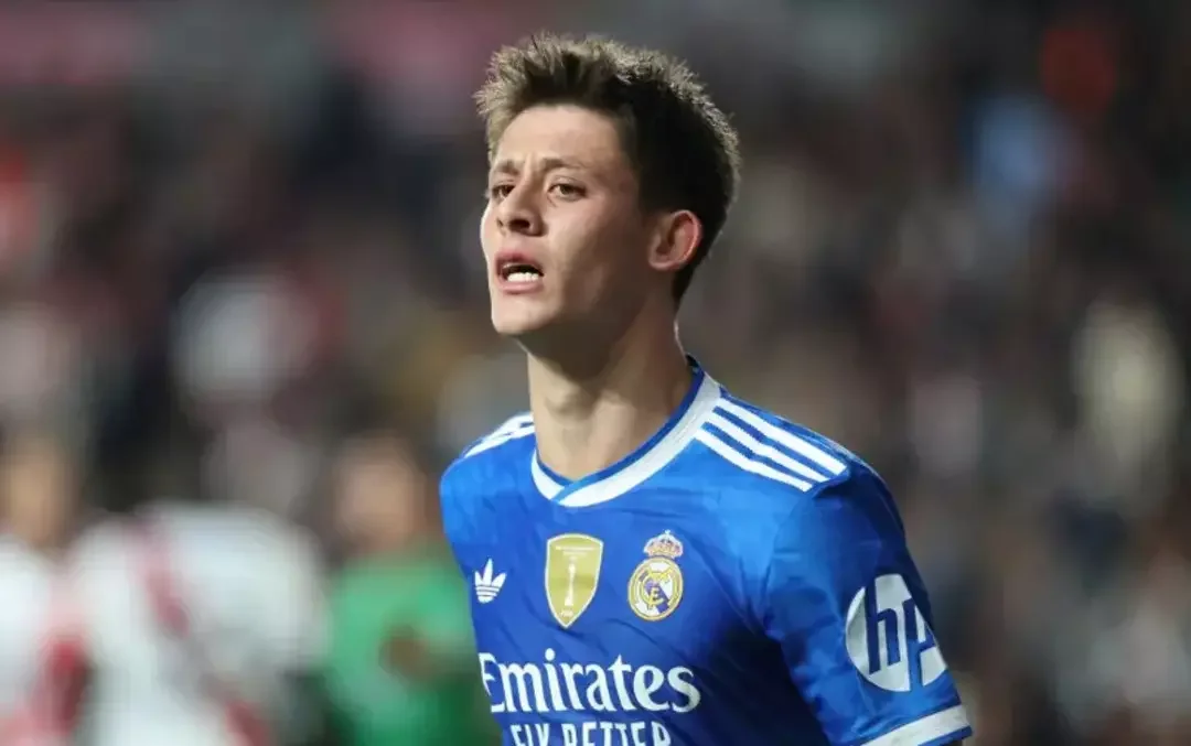 Arda Güler’e Ada Kancası: Real Madrid’deki Belirsizlik Arsenal’i ...